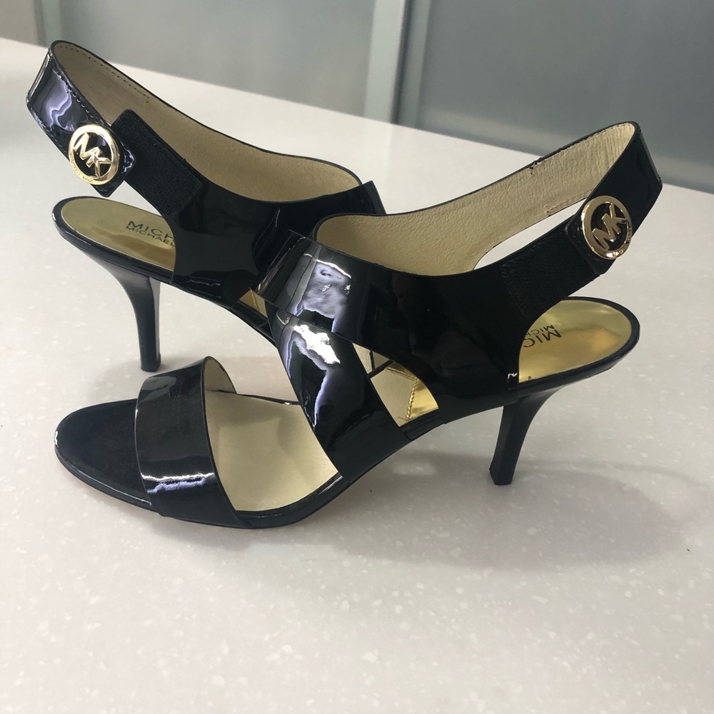 Michael Kors Shoes - Gem